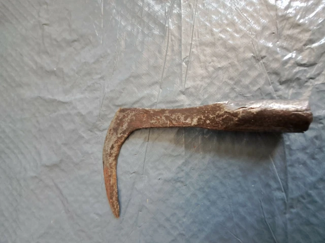 ANCIEN OUTIL. SERPE SERPETTE DE VIGNERON coupe raisin Fer forgé Old tool EUR 19,00 - PicClick FR